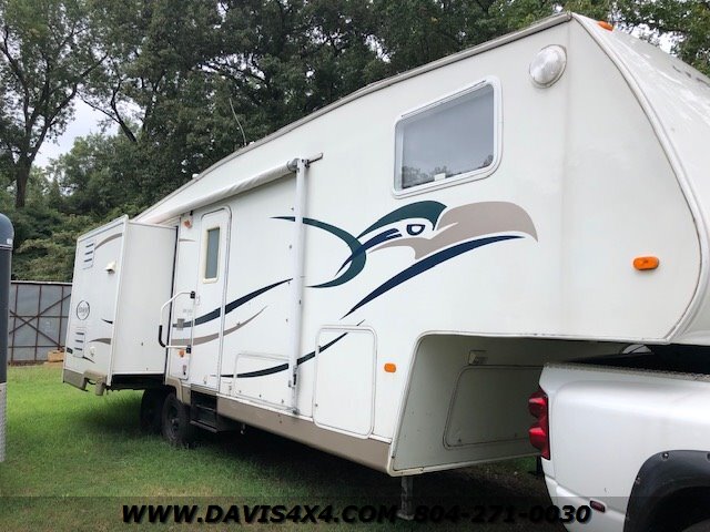 2003 Hawkeye R-Vision 5000 Series Fifth Wheel 5531DKBS Camper/RV (SOLD)