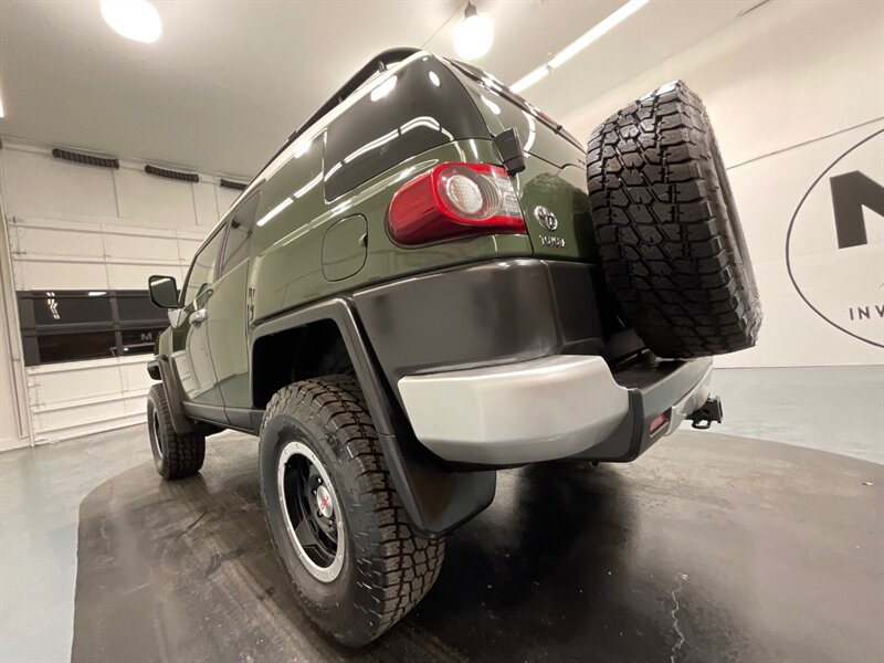 2013 Toyota FJ Cruiser TRD OFF RD 4X4 / V6 / CRAWL CONTROL / RUST FREE ...