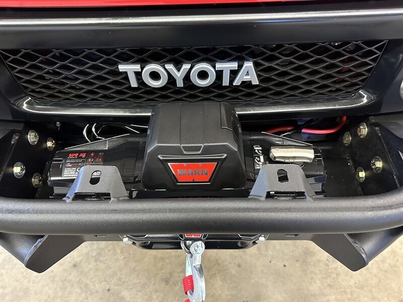 2012 Toyota FJ Cruiser Trail Teams Special SOLID AXLE SWAP